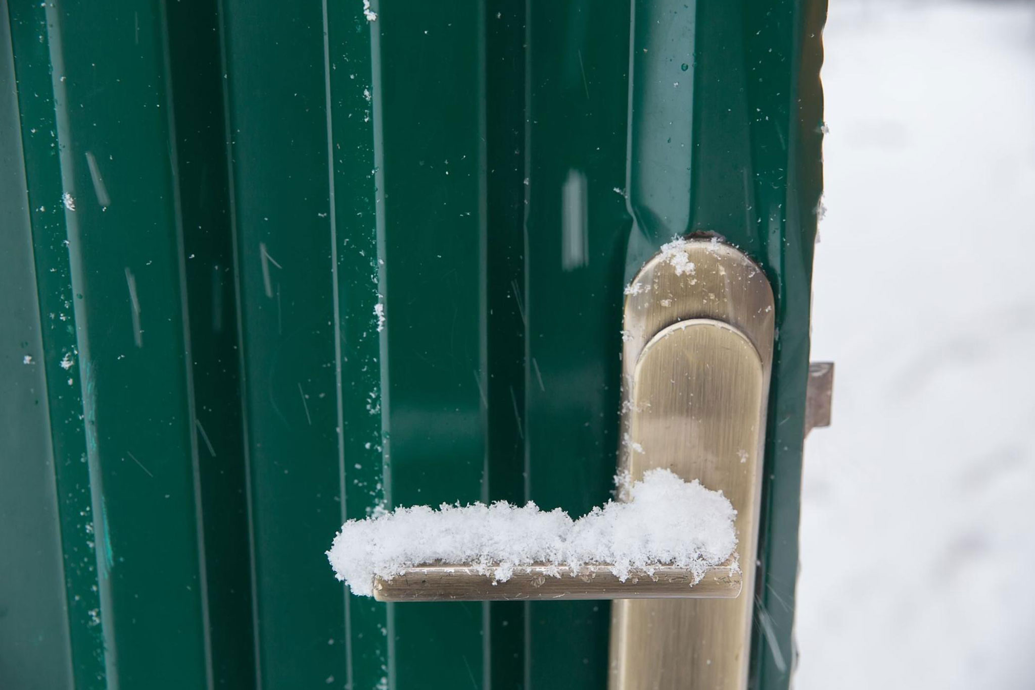 9 Common Winter Door Problems and How to Spot Them | Burano Door